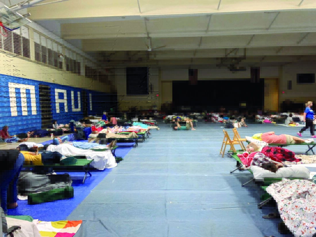 Donations, volunteers pour into Red Cross fire shelters | News, Sports ...